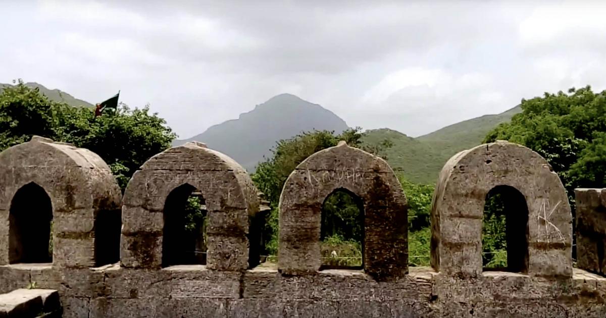 Upar Kot Fort - Interiors, Terrace & Beautiful view of Hill